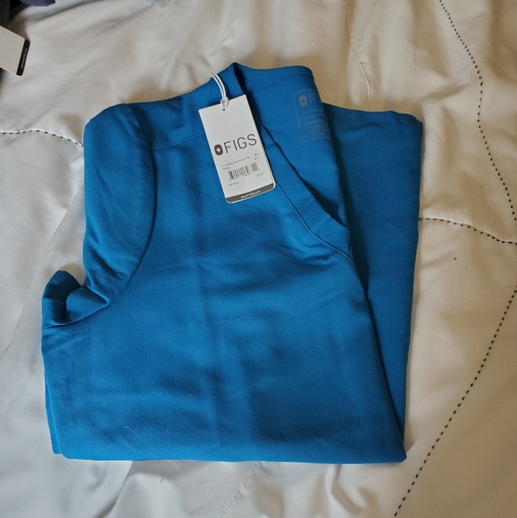 Figs | Tops | Figs Nwt Alps Blue Catrina Scrub Top | Poshmark
